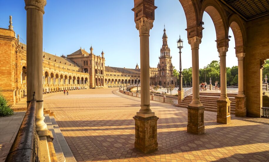 Quel city pass Séville choisir : comparatif des cartes touristiques